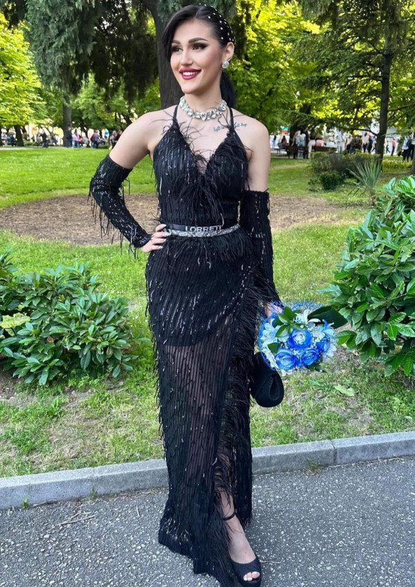 Petel.bg - новини - Тя е абитуриентка номер 1 на България за 2024 година